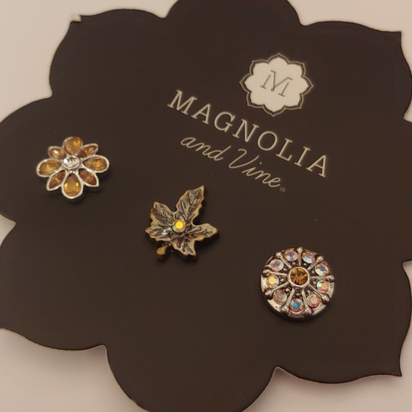 Jewelry | Set Of 3 Fall Magnolia And Vine Mini Snaps 12mm | Poshmark